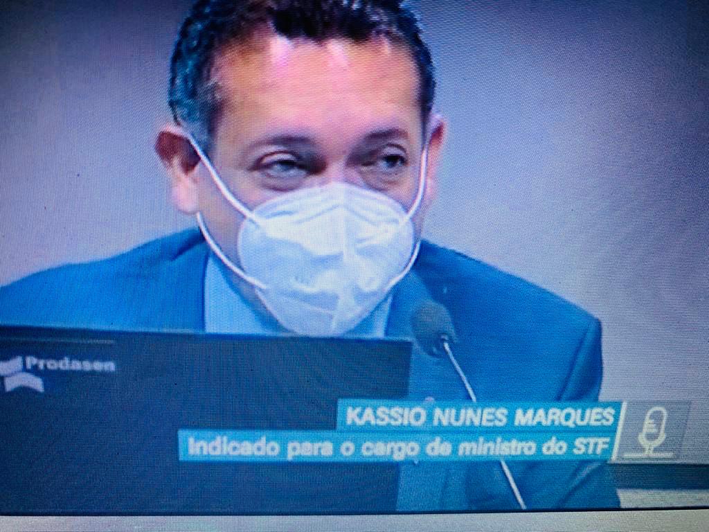 Kássio Nunes é aprovado pelo Senado para compor a corte máxima da ...